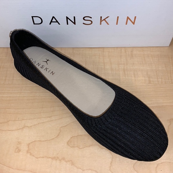 Danskin | Shoes | Danskin Hope Memory Foam Knit Ballet Flats Black Nib ...